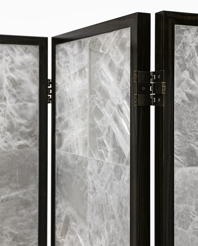 Screen in Gypsum & Macassar Ebony